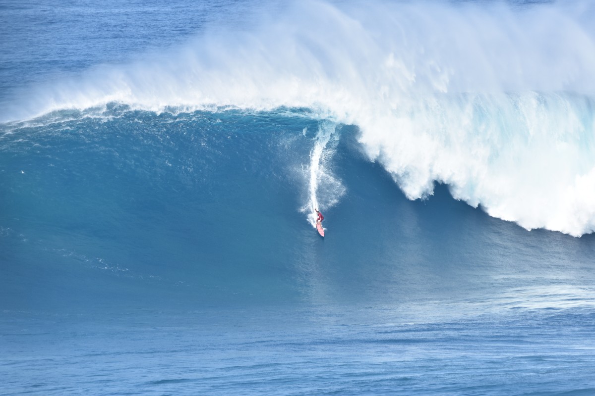Jaws Surfer | Moonstone Photography