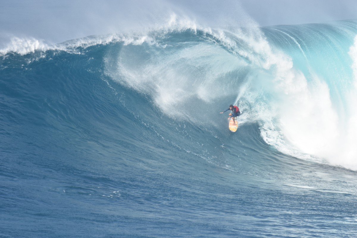 Jaws Surfer | Moonstone Photography