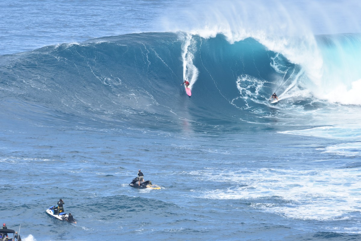 Jaws Surfer | Moonstone Photography